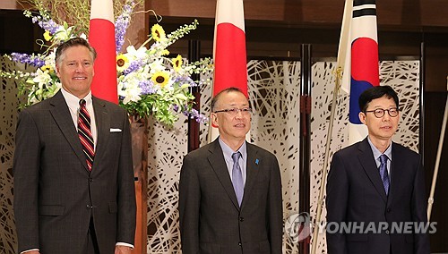 韩美日副外长会议在东京举行 重申合作重要性